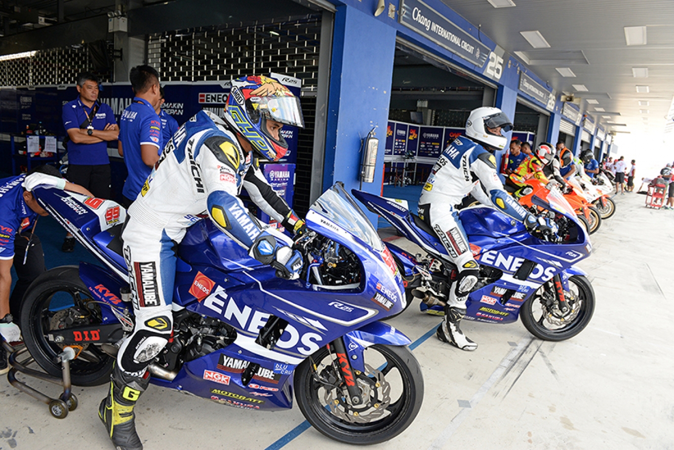 Begini Persiapan Tim Yamaha Racing Indonesia Jelang ARRC 2017 - Gilamotor